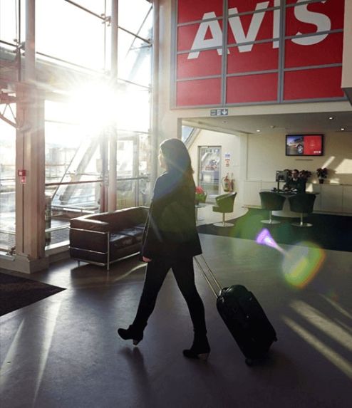 Manage your car hire bookings and rewards