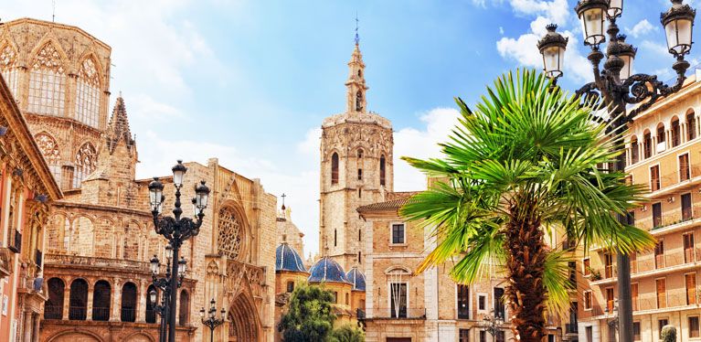 Location de Voiture Gare de Valence | France | Avis FR