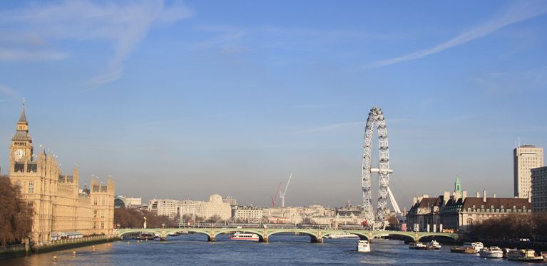 Car Hire in London | England, UK | Avis UK