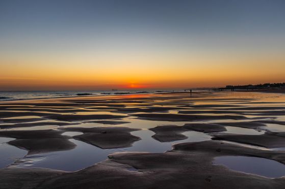 The 10 Best Lisbon Beaches to Visit | Avis UK